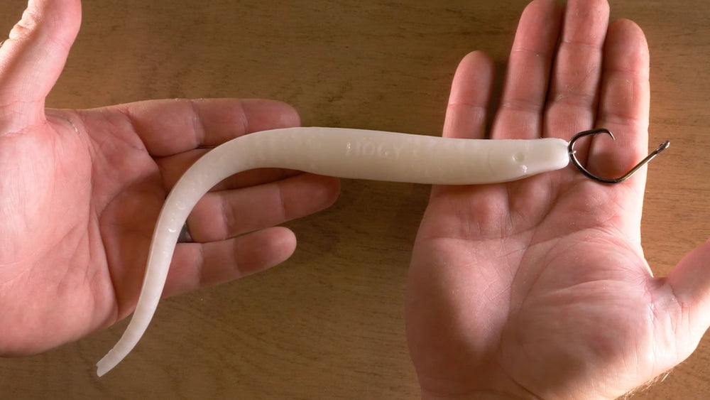 How To: Circle Hook Rigged Soft Plastics (Hogy Original Eel)